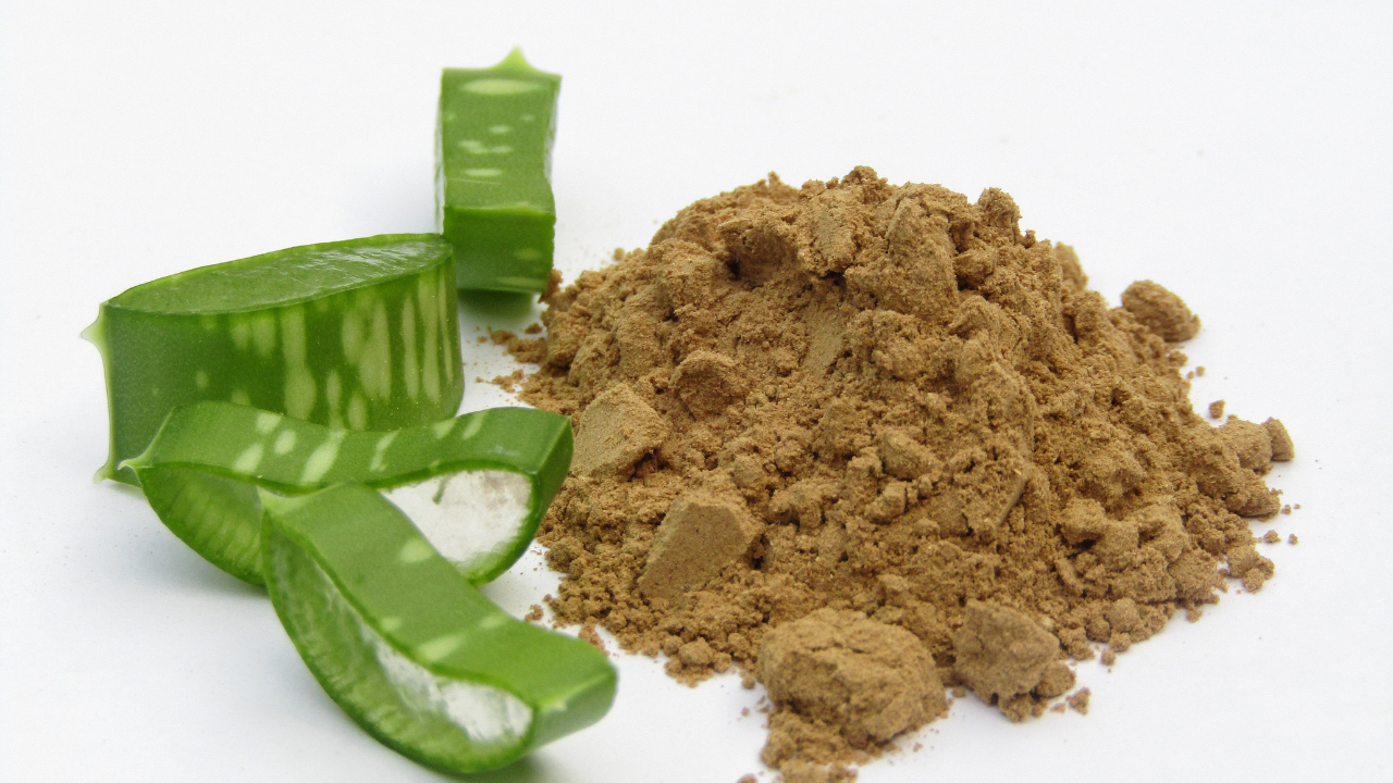 Aloe Vera: Aloe Vera Powder, Aloe Vera Gel, Aloe Vera Oil, Uses ...